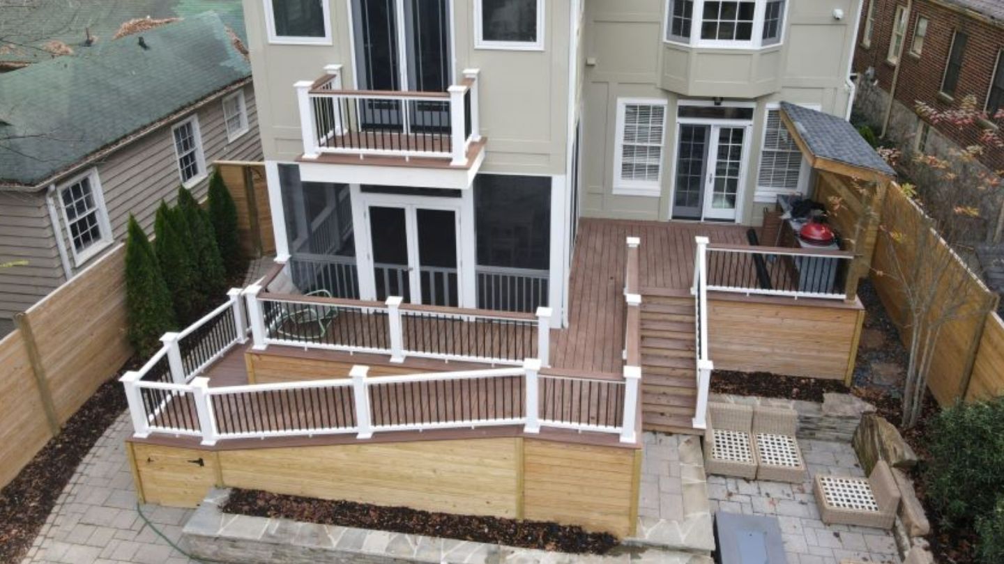 Choosing the Best Deck Size: How to Select the Perfect Deck for Your Home